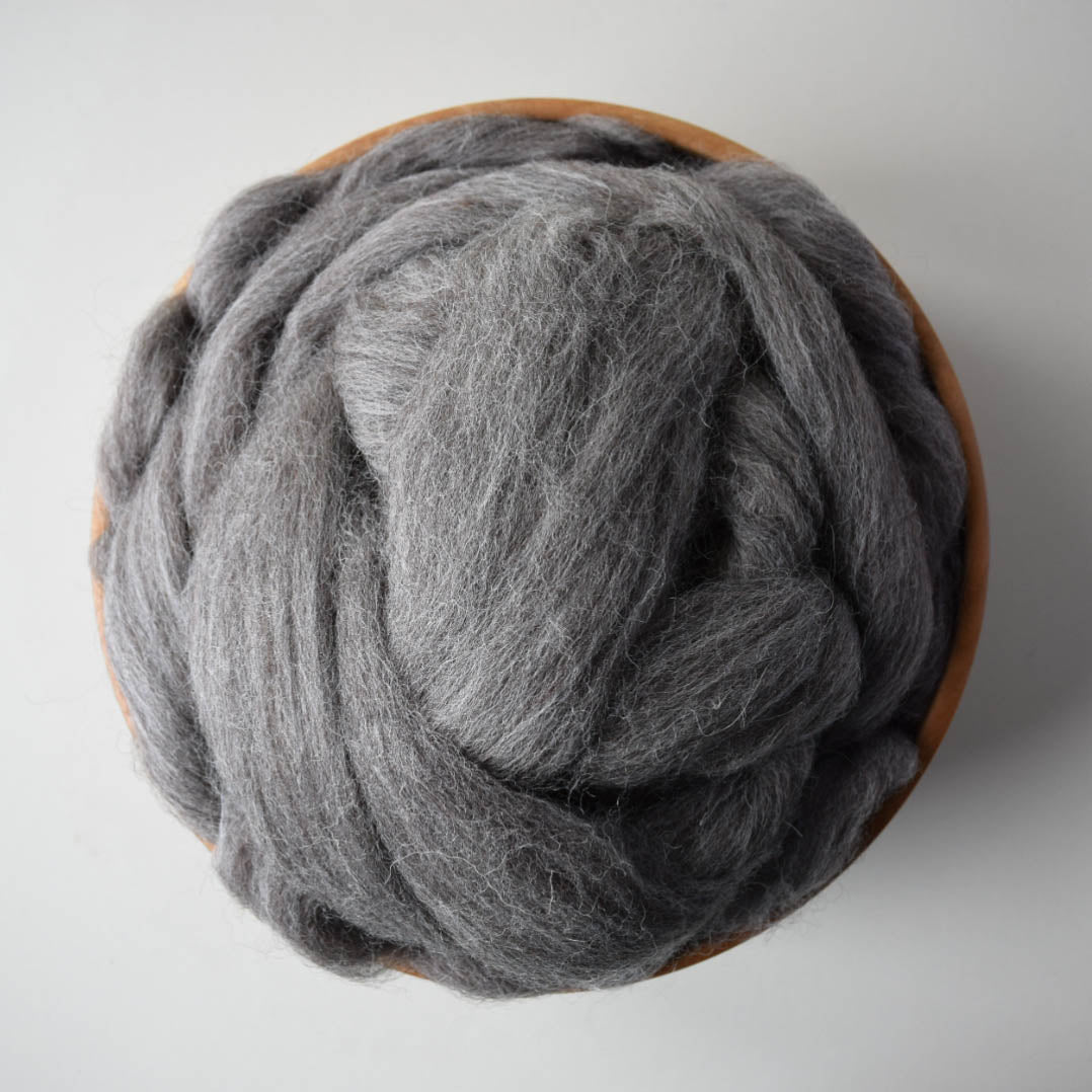 BRITISH WOOL TOPS :: JACOBS & BLUEFACED LEICESTER– Ginger Twist Studio