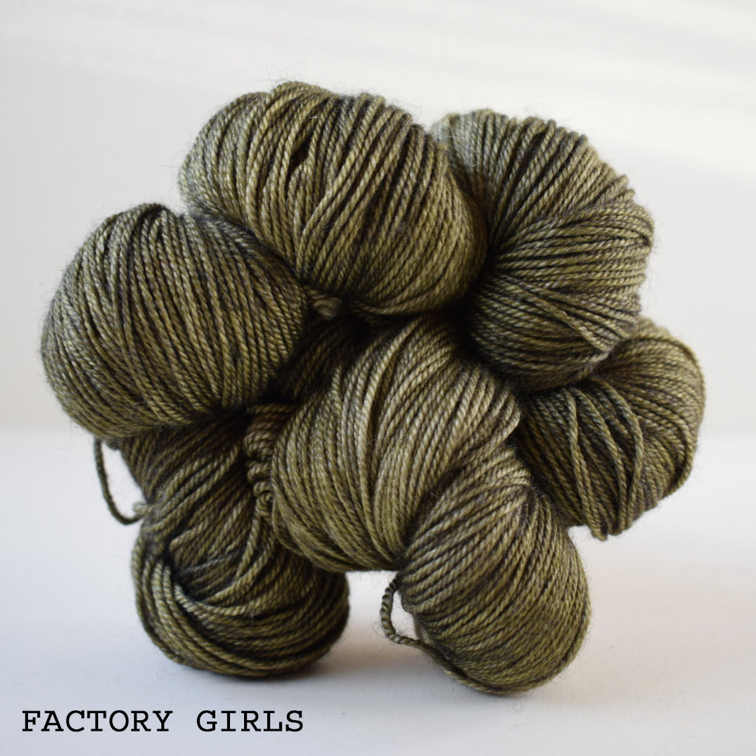 YAKETY-YAK 4PLY :: Merino Yak & Silk– Ginger Twist Studio